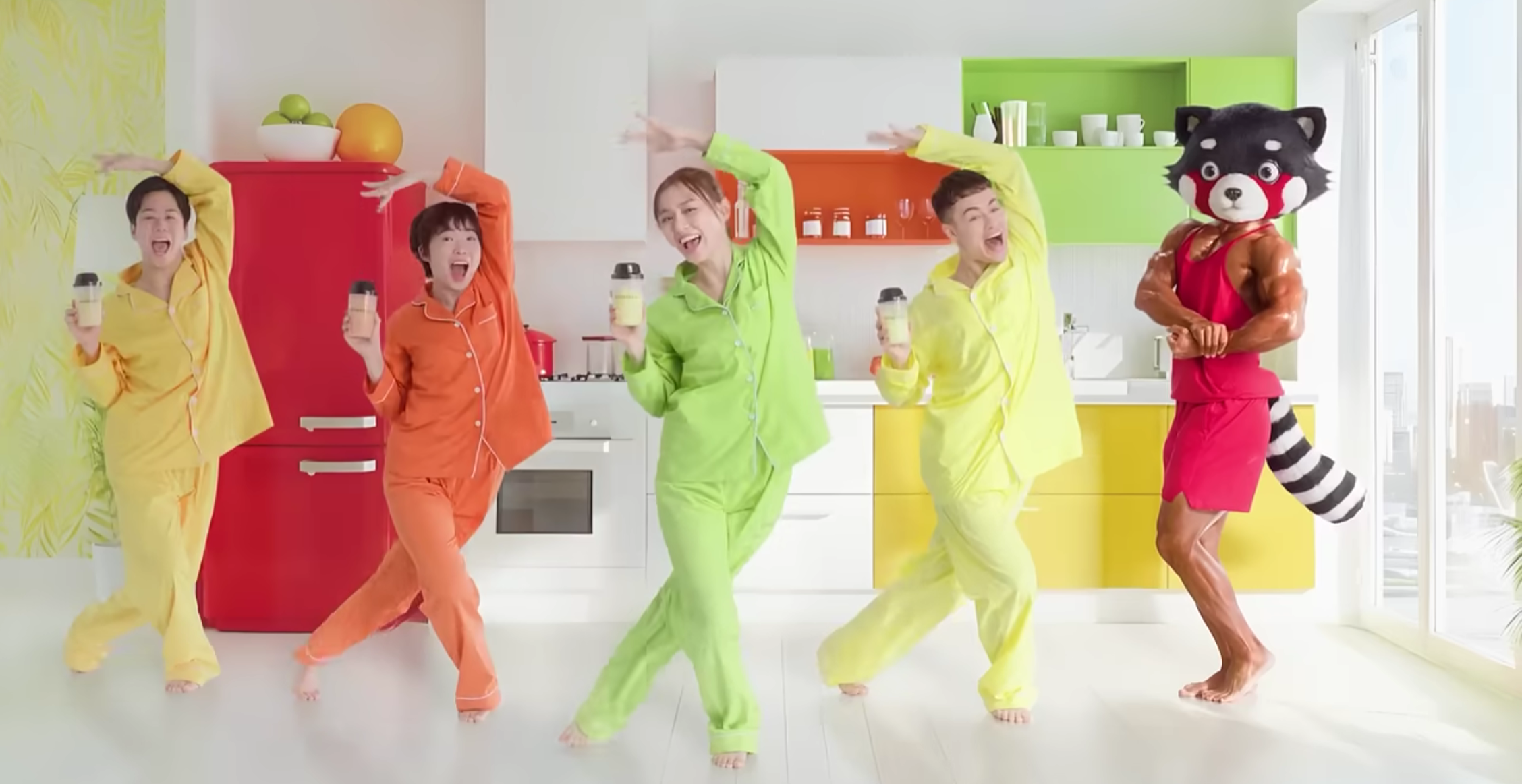 【CM】REMPRESA(レンプレッサ) WEB CM 「プロテインダンス篇」へ出演 | ALL OUT（オールアウト）公式HP：マッスルカフェ主催